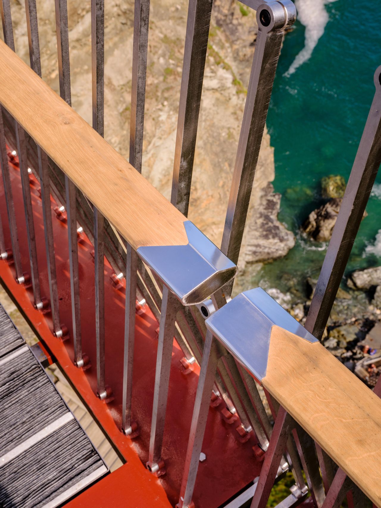 New footbridge reconnects King Arthur’s castle with the land | Wallpaper*