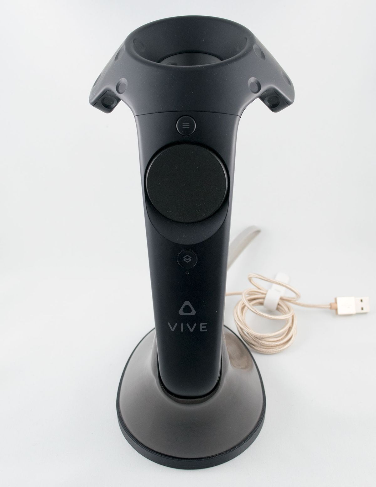 VR Mag Docks Are Elegant, Convenient, And A Worthy Accessory For Vive ...