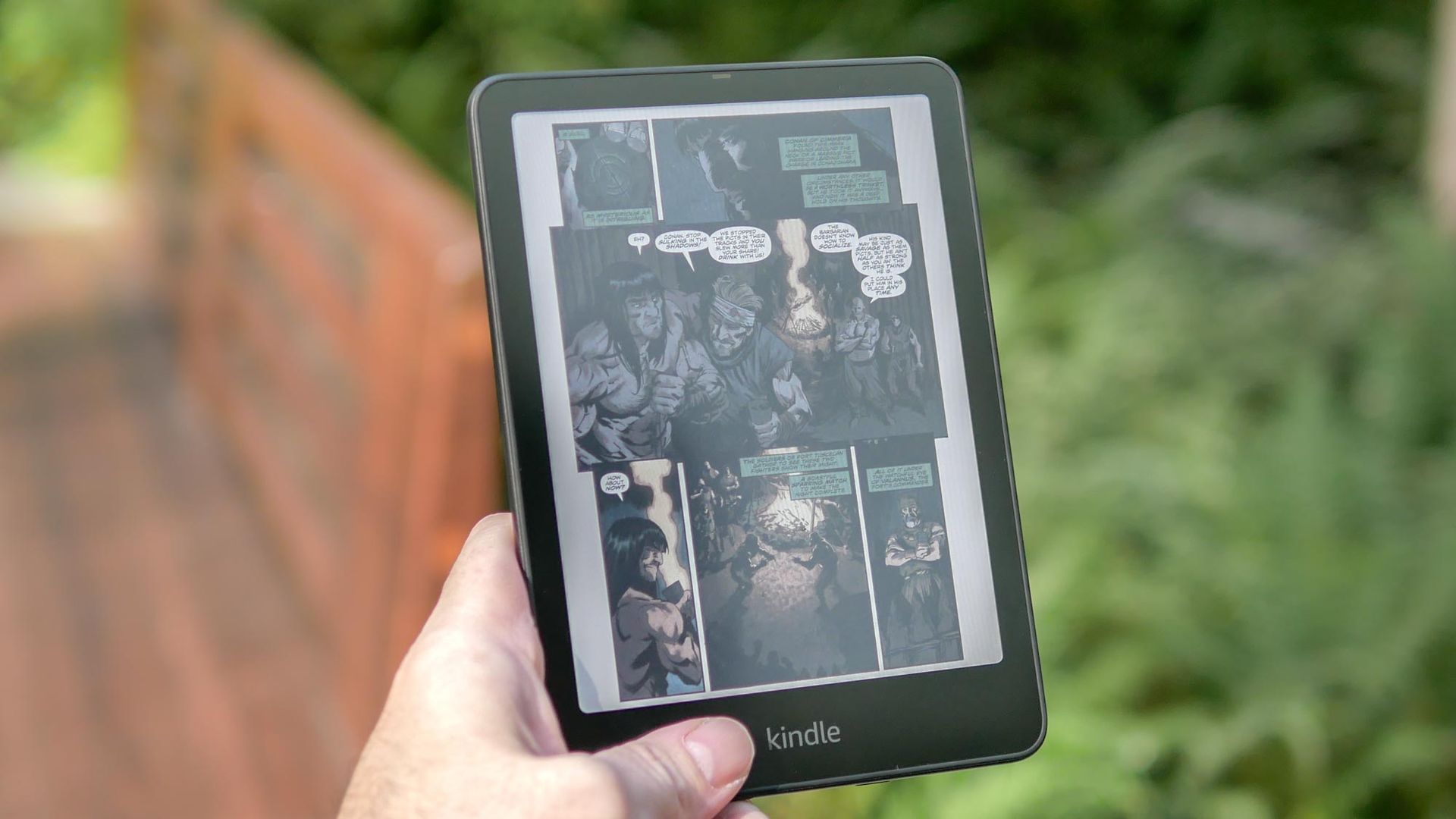 Amazon Kindle Colorsoft yellow stripe defect now has a culprit | Tom's ...