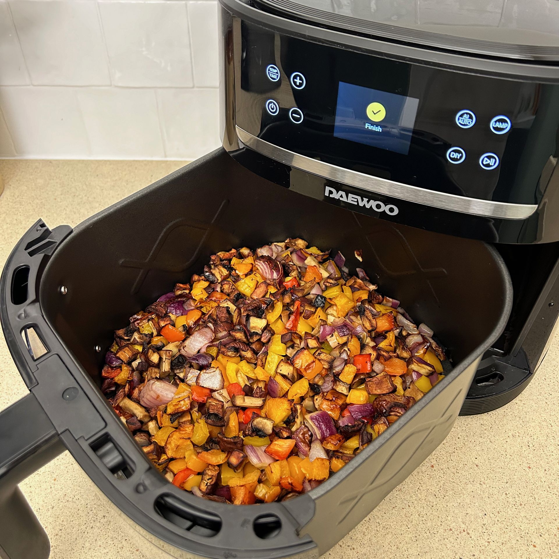 Daewoo Actuate AI Smart Air Fryer review - a gimmick or a good buy ...