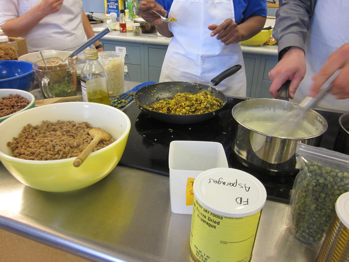 Photos: Mock Astronauts Take Cooking Lessons for 'Mars' | Space