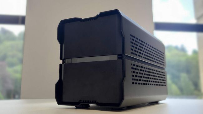 Phanteks Evolv Shift XT review | PC Gamer