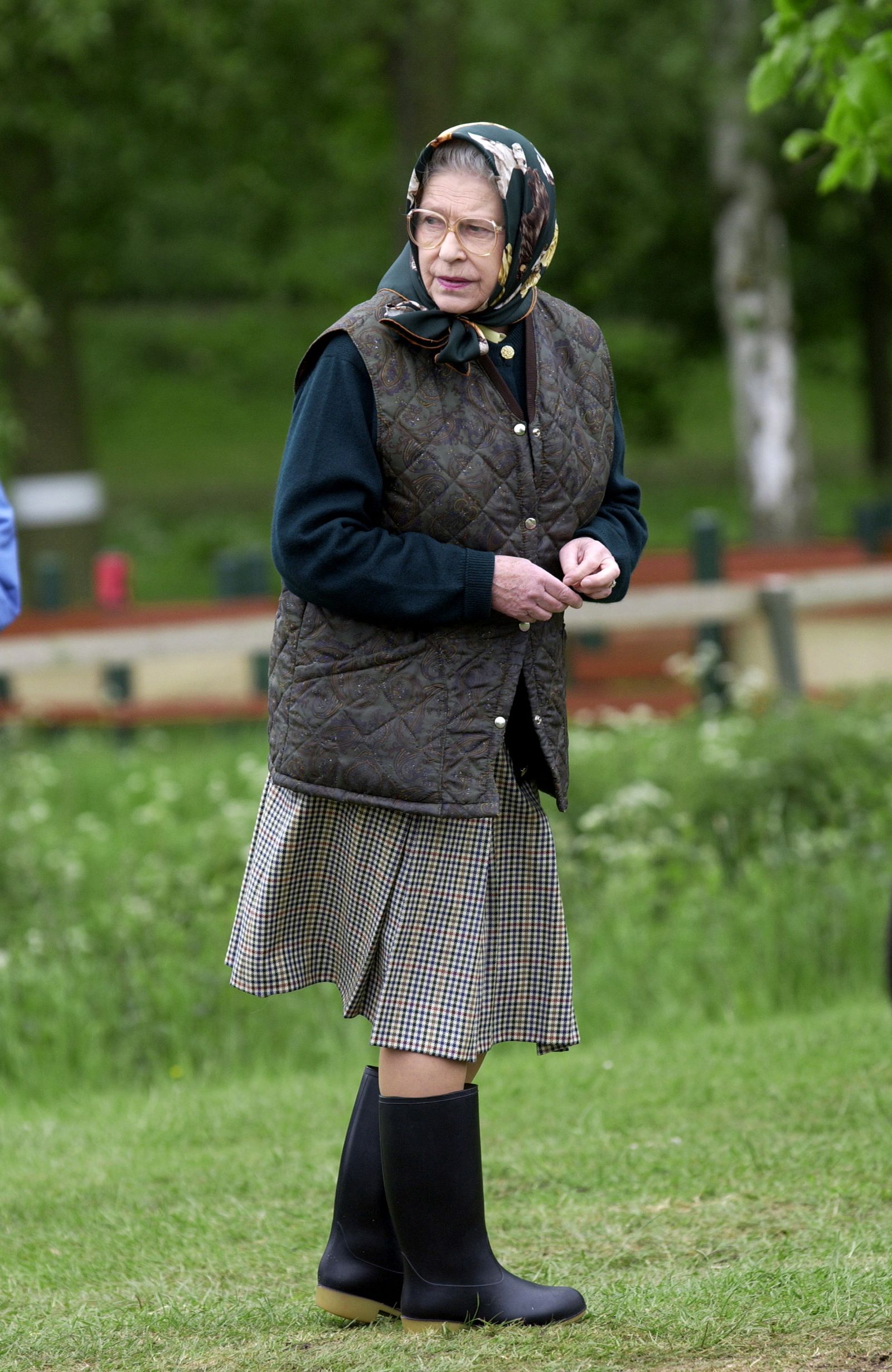 Queen Elizabeth’s Most Iconic Fashion Moments | Marie Claire