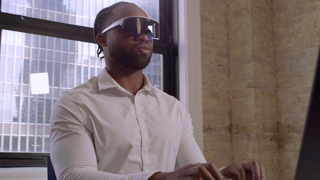 Visor is the pro VR headset the Apple Vision Pro is pretending to be ...