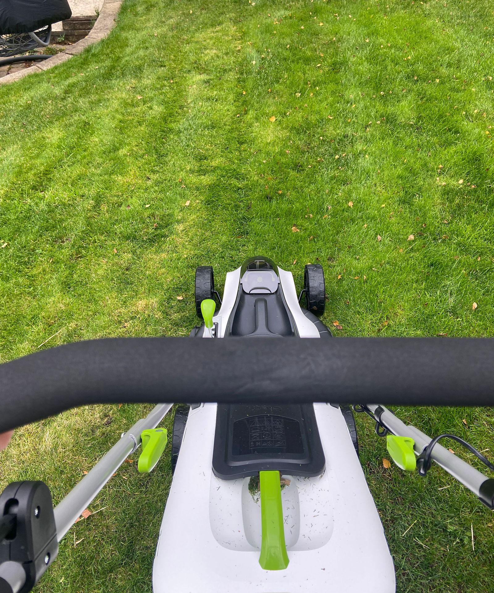 Gtech CLM50 cordless lawn mower review: lightweight and easy to use ...