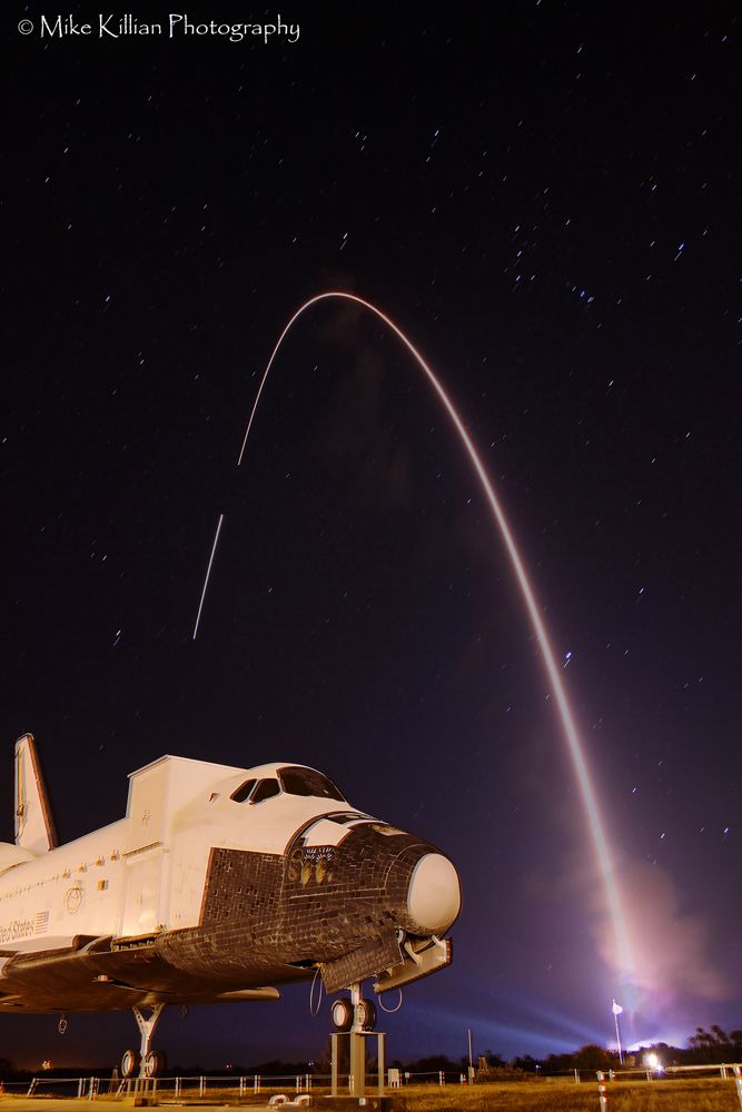 Photographer Catches Dazzling View of Nighttime Rocket Launch | Space