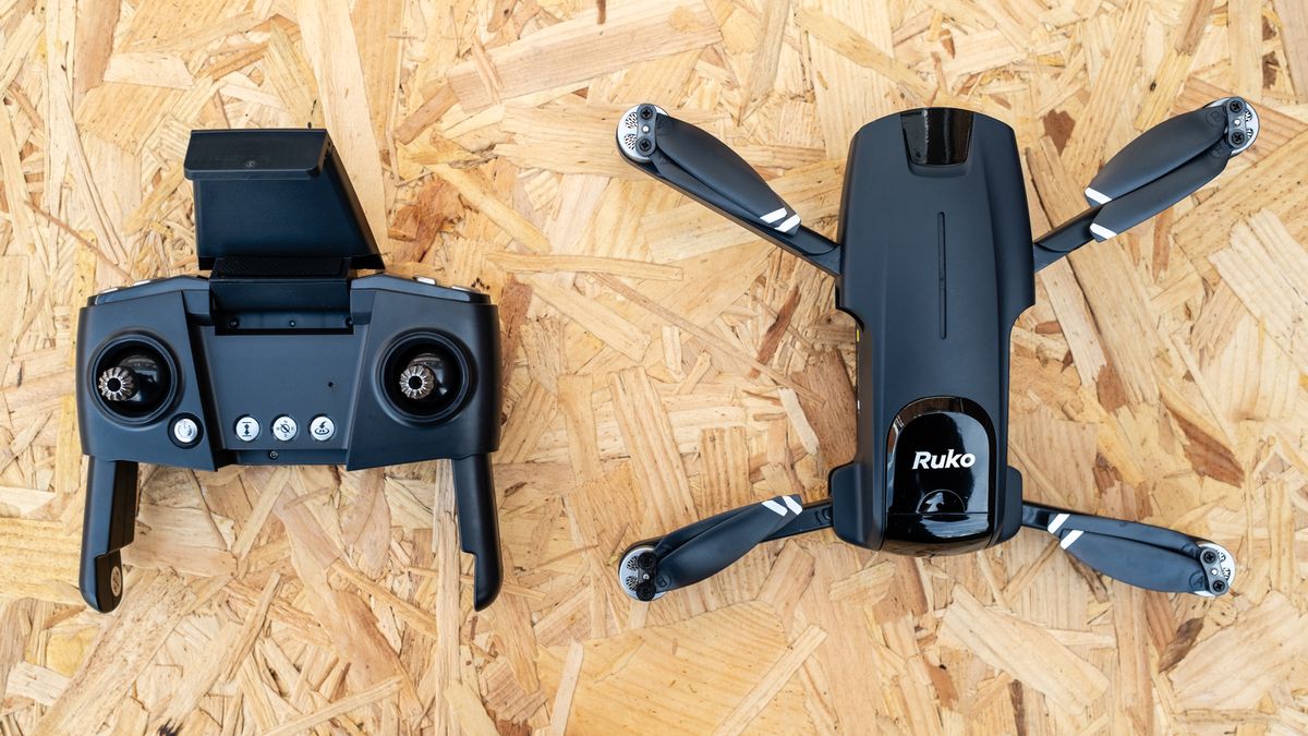 Ruko F11 Mini drone review | Space