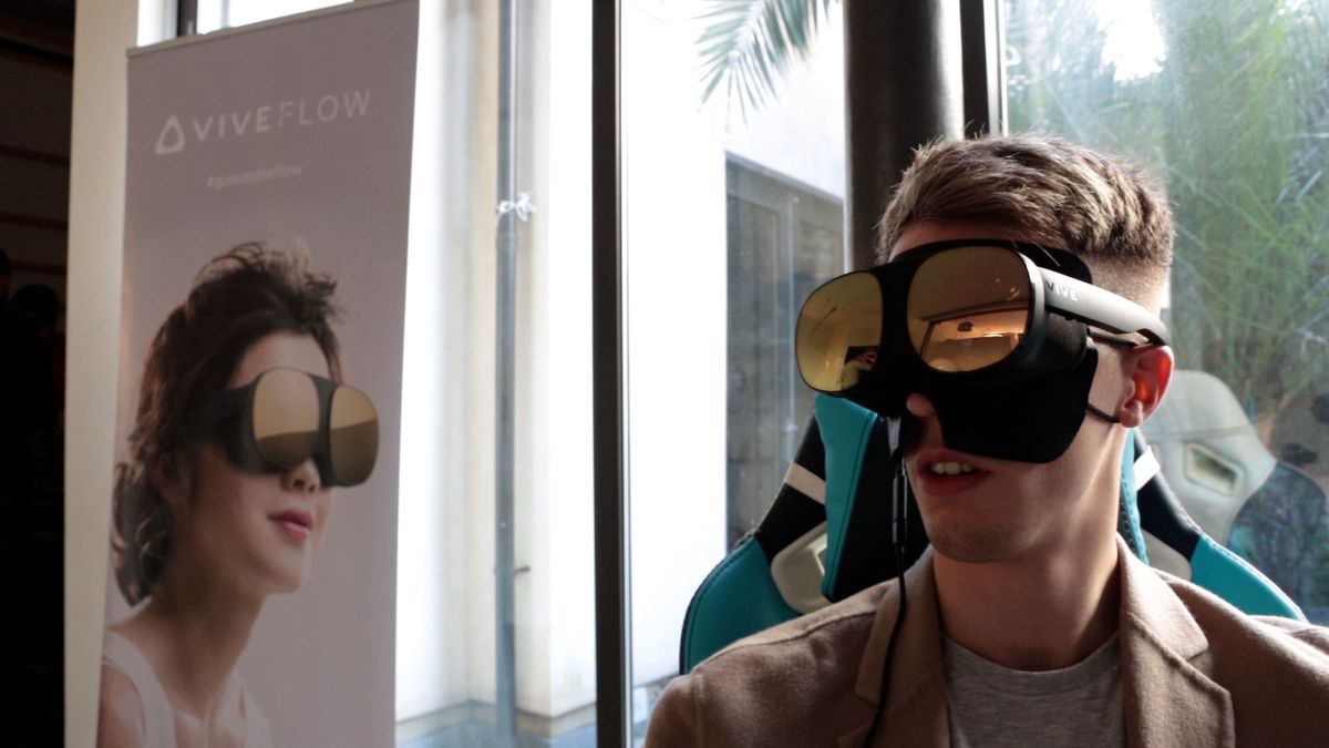 Hands on: HTC Vive Flow review | TechRadar