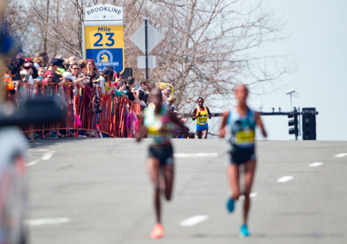 The Boston Marathon Route According To Boston Finishers | Coach