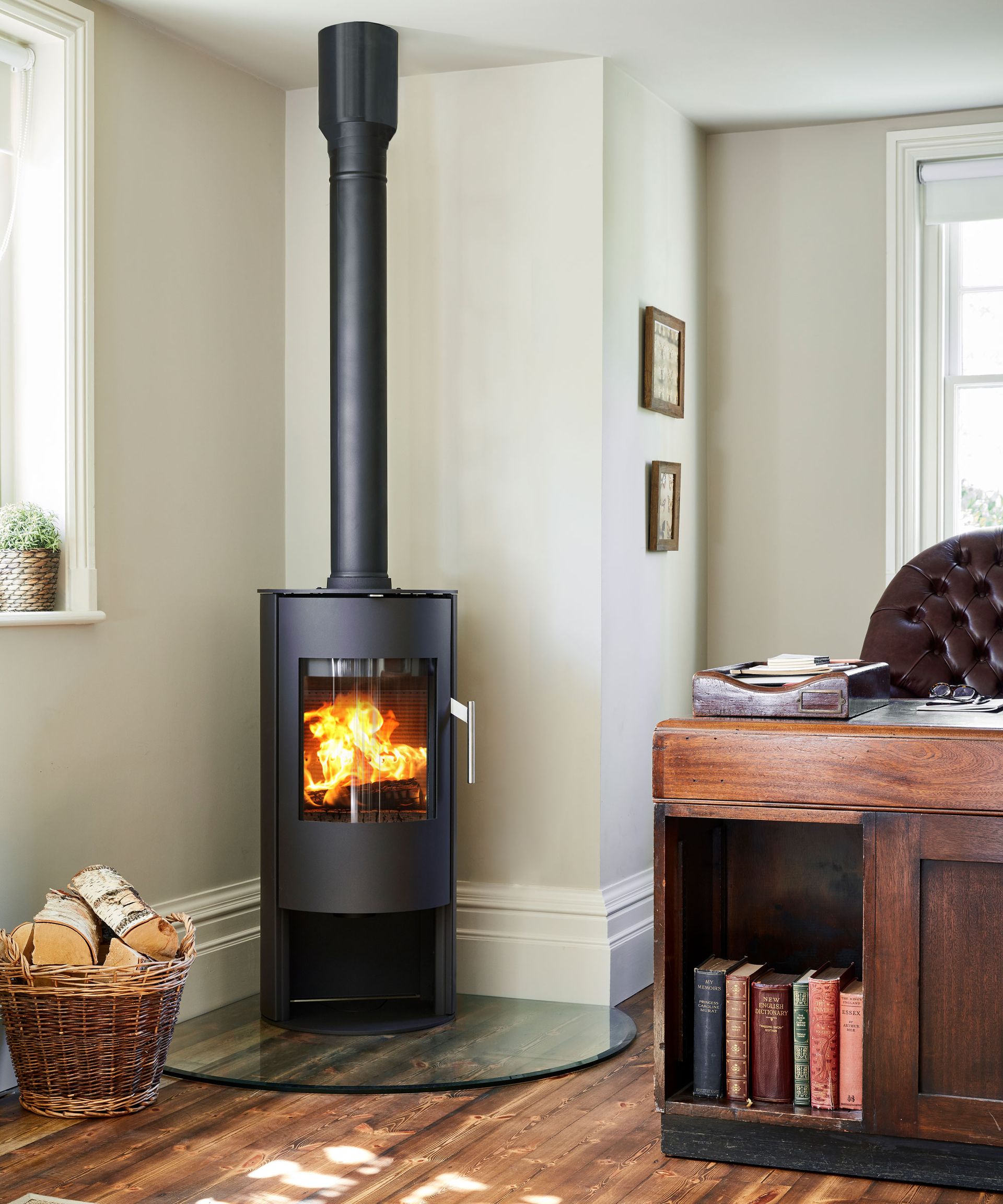 Wood burner ideas: 12 cozy designs and expert installation tips | Homes ...