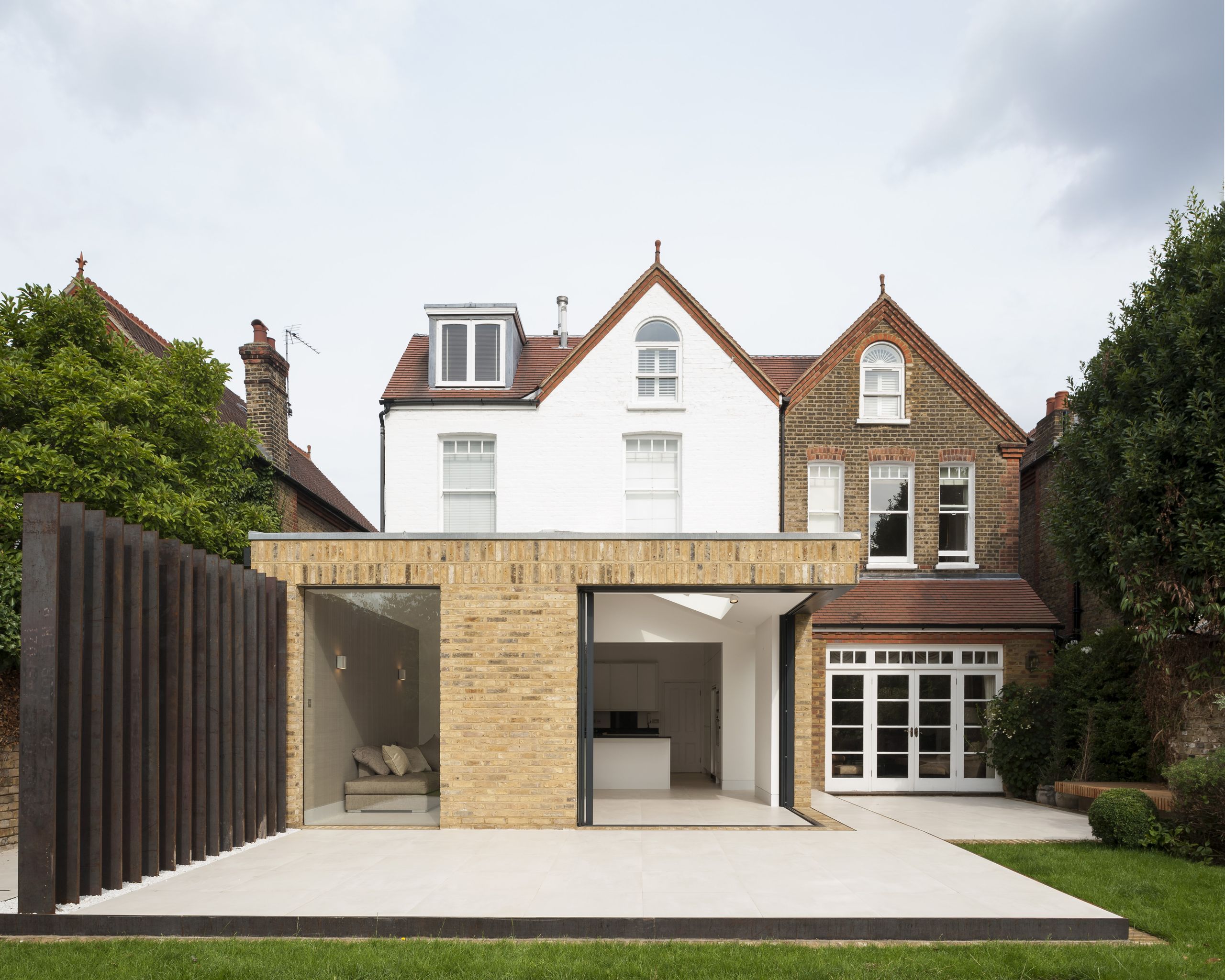 Rear extensions - expert advice for a perfect home addition | Livingetc