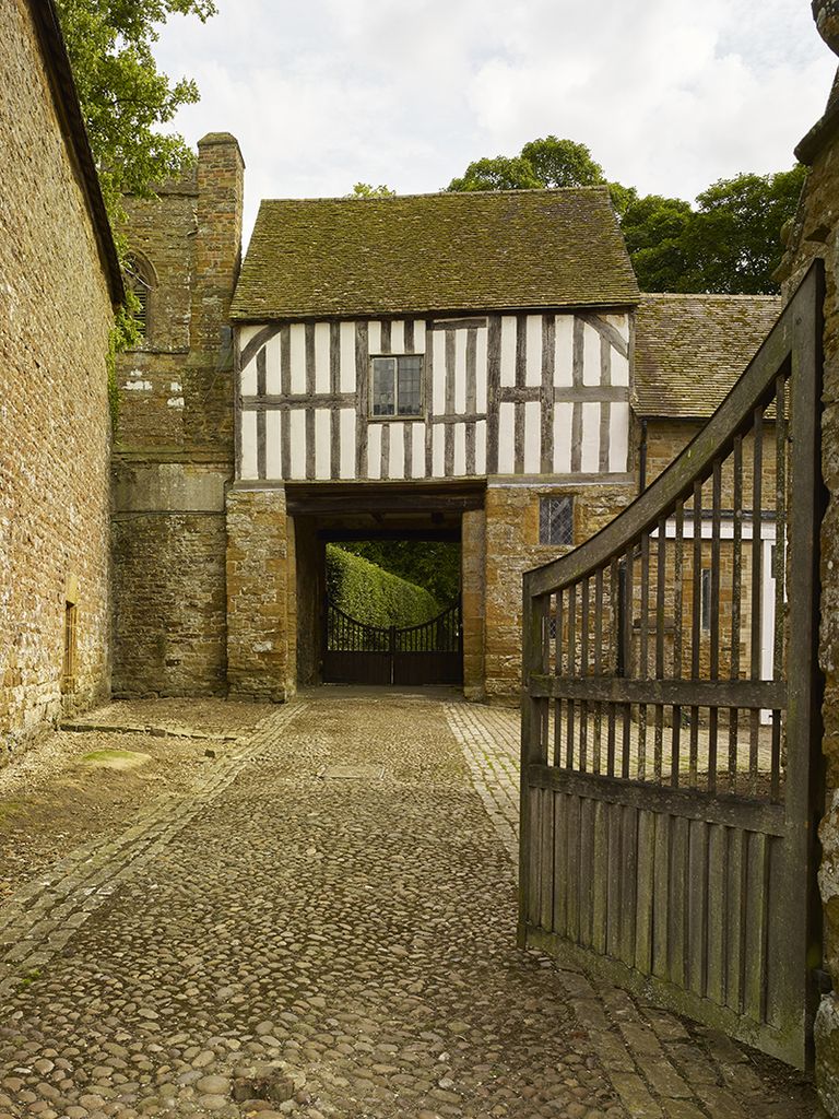 Ashby St Legers: A spectacular house where the Gunpowder Plot was ...