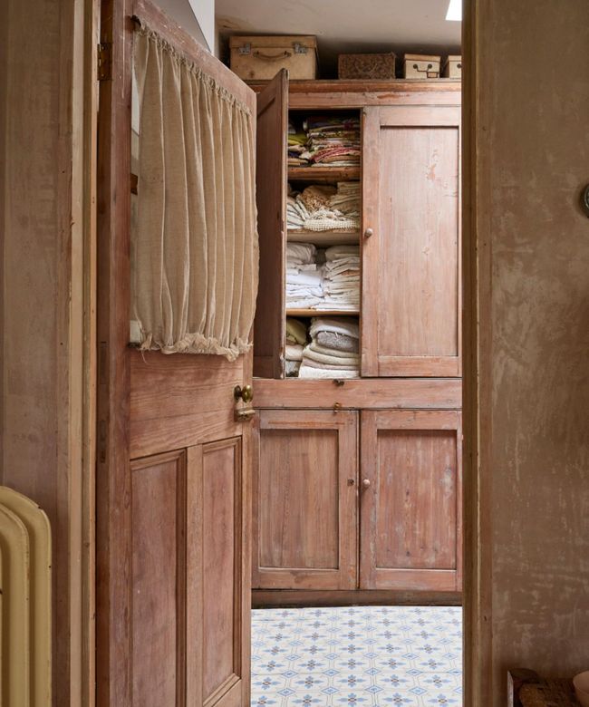 Hidden safe ideas to hide your valuables at home | Homebuilding