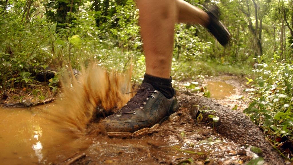 Running in mud: how to improve your times when trails get dirty | Advnture