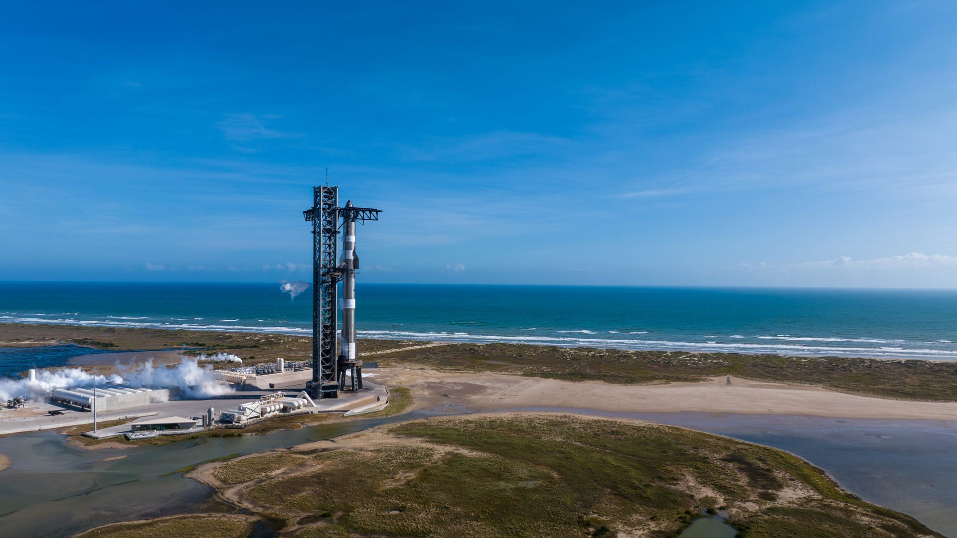 SpaceX fuels up Starship megarocket ahead of 6th test flight (photos ...