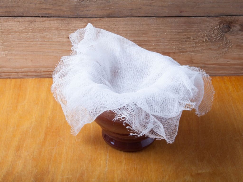 Cheesecloth Garden Uses - What Is Cheesecloth And What Is It Used For ...