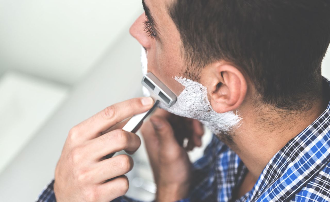 RZR reveal concept for new minimal men's razor | Wallpaper