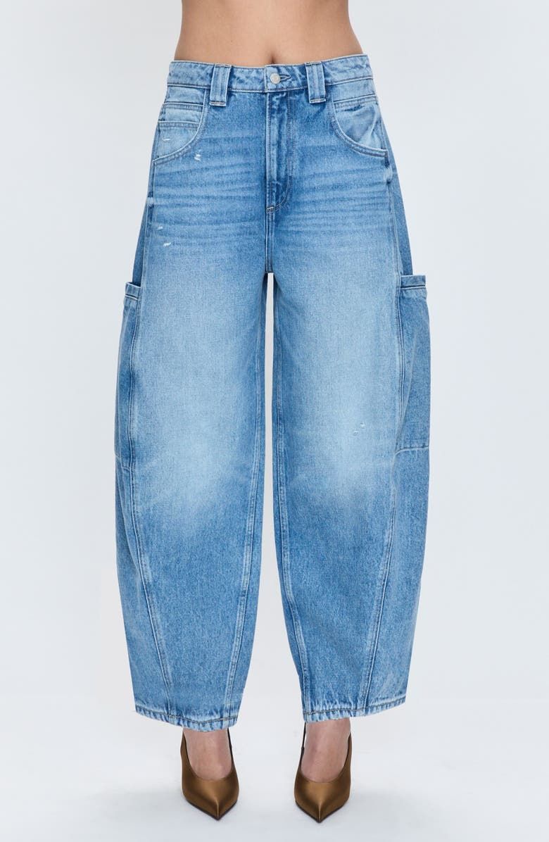 Here’s How to Wear the ‘90s Comeback Baggy Jeans Trend | Marie Claire