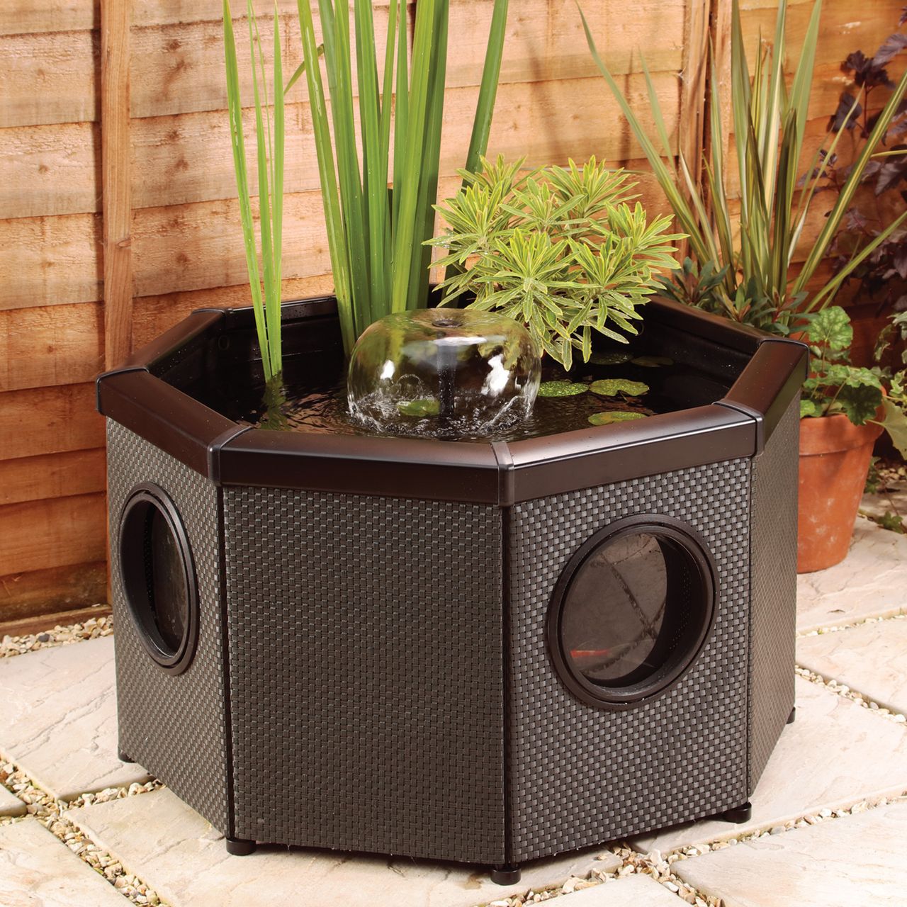 5 small garden pond ideas to welcome wildlife | Ideal Home