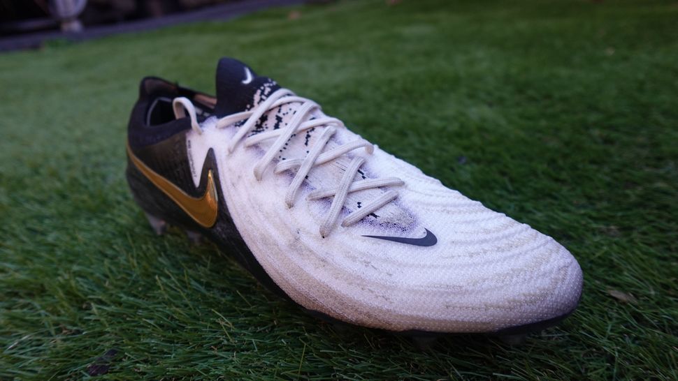 Best soccer cleats for strikers: The latest ranges from Nike, Adidas ...
