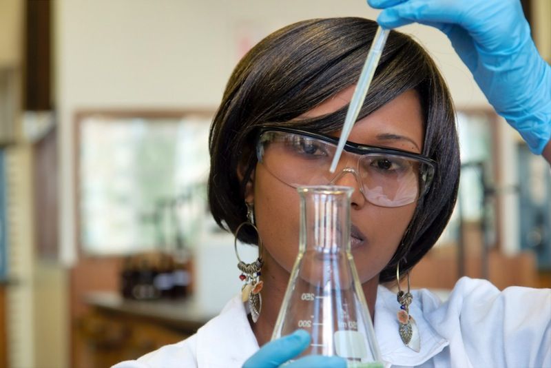 Poll: Americans Respect Scientists, But Could Brush up on Basic Science ...