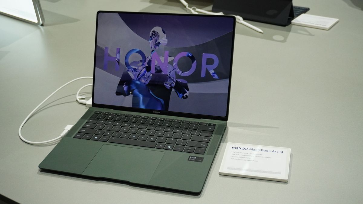 Honor's new laptop is a MacBook Air killer thanks to one neat privacy ...