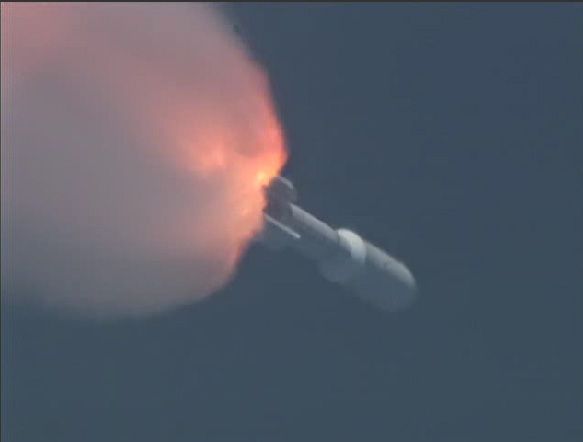 Amazing Launch Photos: Blastoff for Navy's Next-Gen MUOS-1 Satellite ...