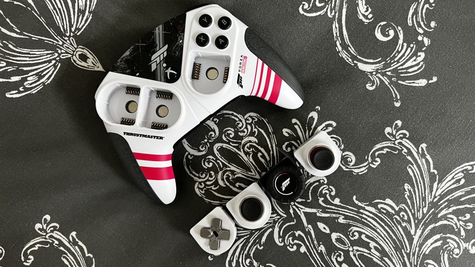 Thrustmaster ESWAP XR PRO controller Forza Horizon 5 edition review ...