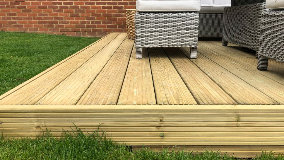 What is The Best Wood For Decking? We Ask The Experts | Homebuilding