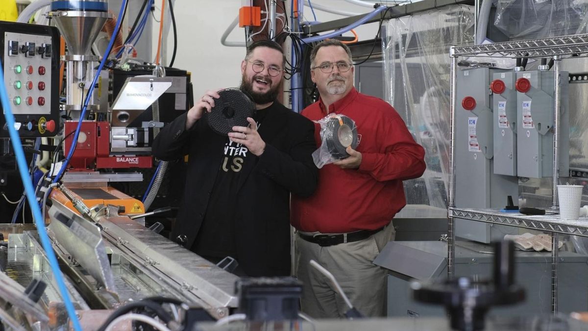 Born in the USA: Prusa is Now Making 3D Printers and Filament In ...