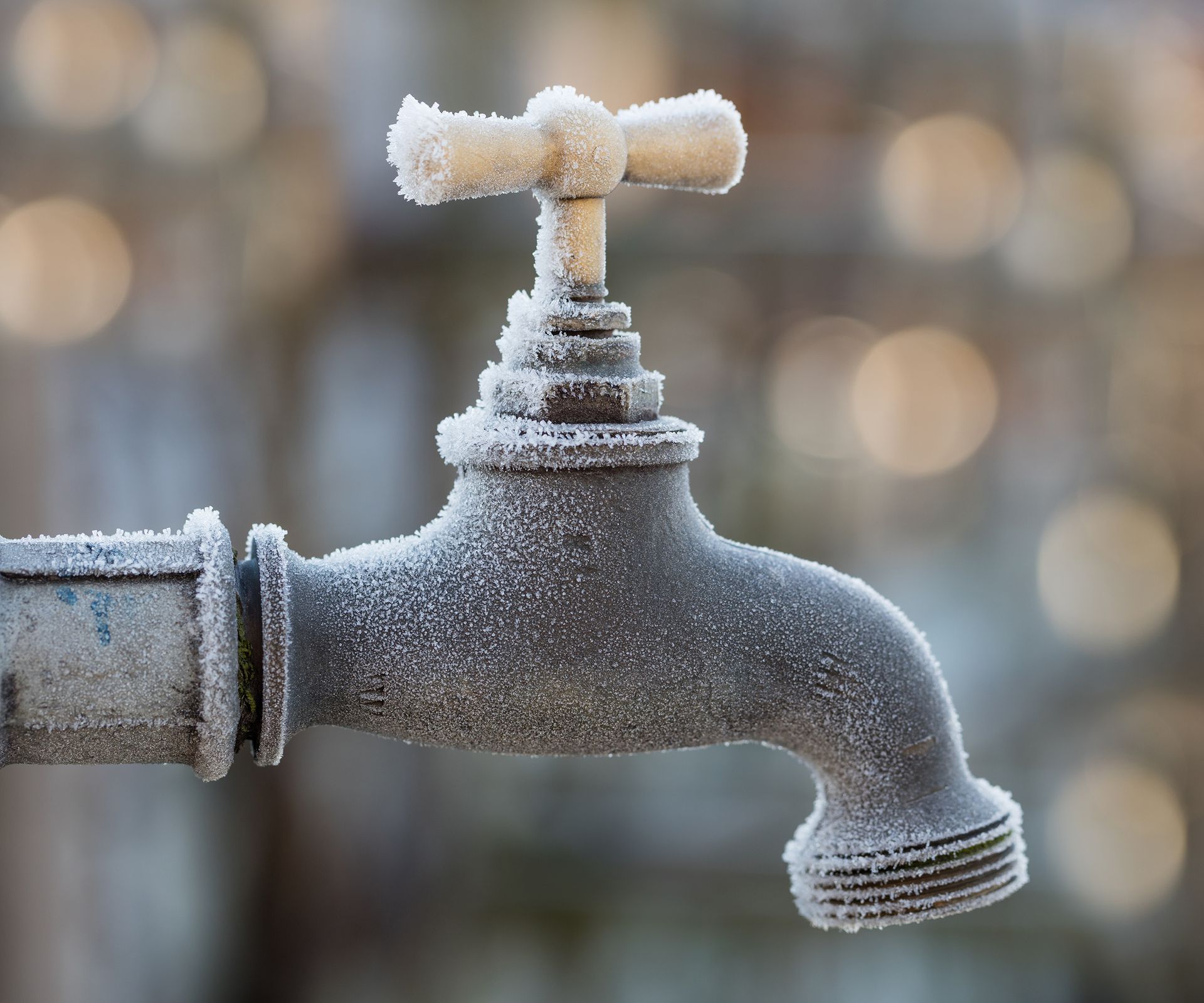 How to stop outdoor spigots from freezing, 8 simple steps | Homes and ...