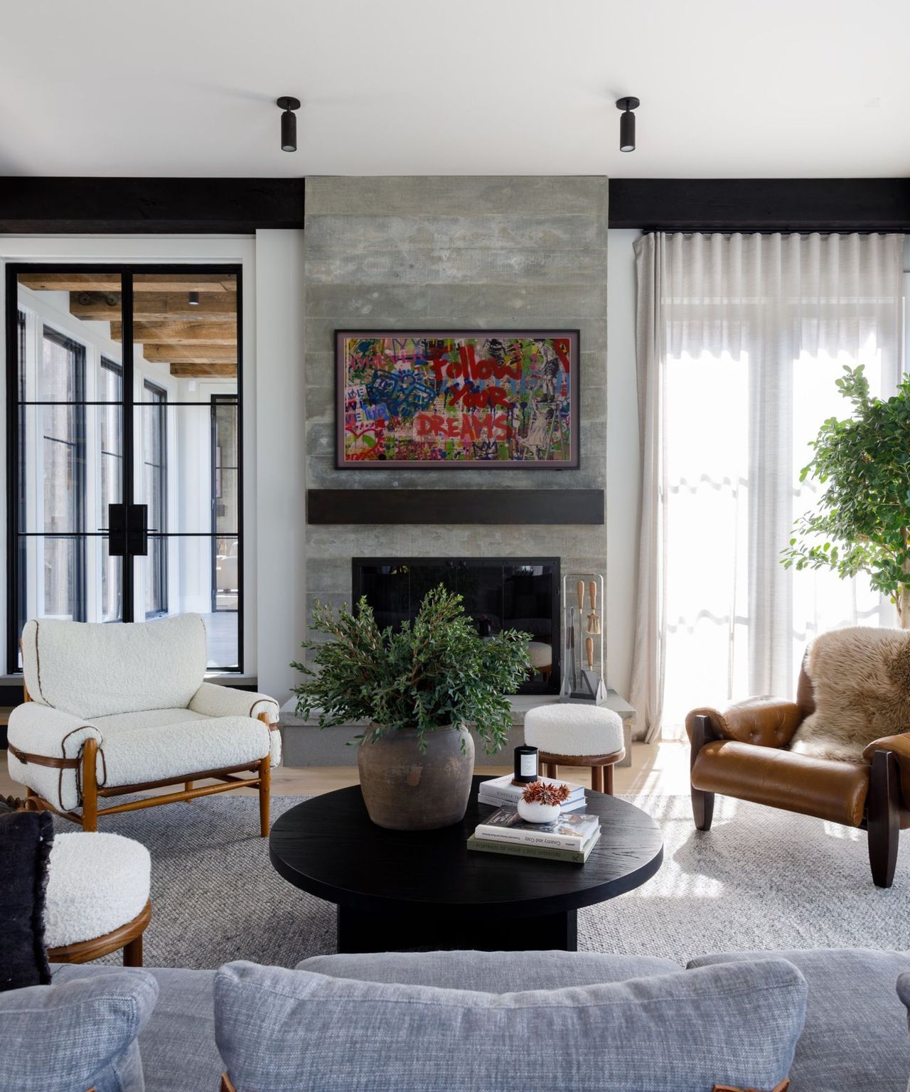 How to decorate with art – 13 ways to create beautifully characterful ...