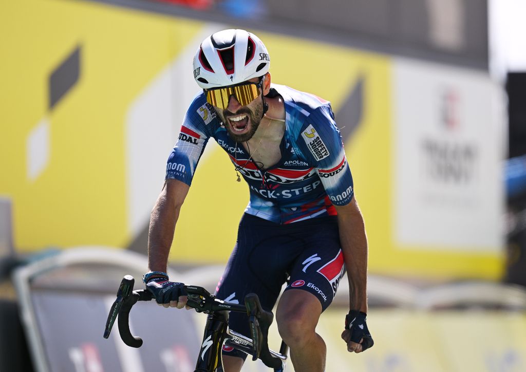 Jai Hindley wins stage five of the Tour de France solo as Jonas ...