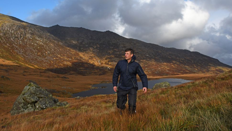 Beyond Clothing Yuba Ultralight K6 Rain Anorak review | Advnture