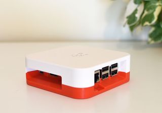 Raspberry Pi Travel Router Takes Wi-Fi on the Go | Tom's Hardware