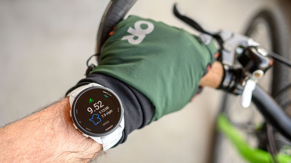 Garmin Forerunner 165 vs. Forerunner 255 — which running watch should ...