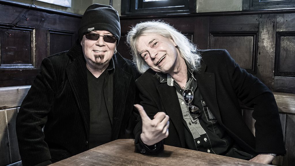 Magnum guitarist and founder Tony Clarkin dies aged 77 | Guitar World