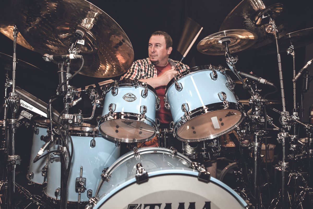 Deftones: Be Quiet & Thrive | Louder