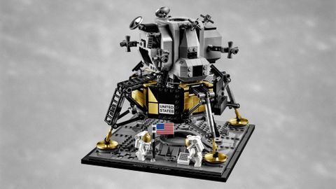 Lego's Epic Apollo 11 Lunar Lander Set in Photos | Space