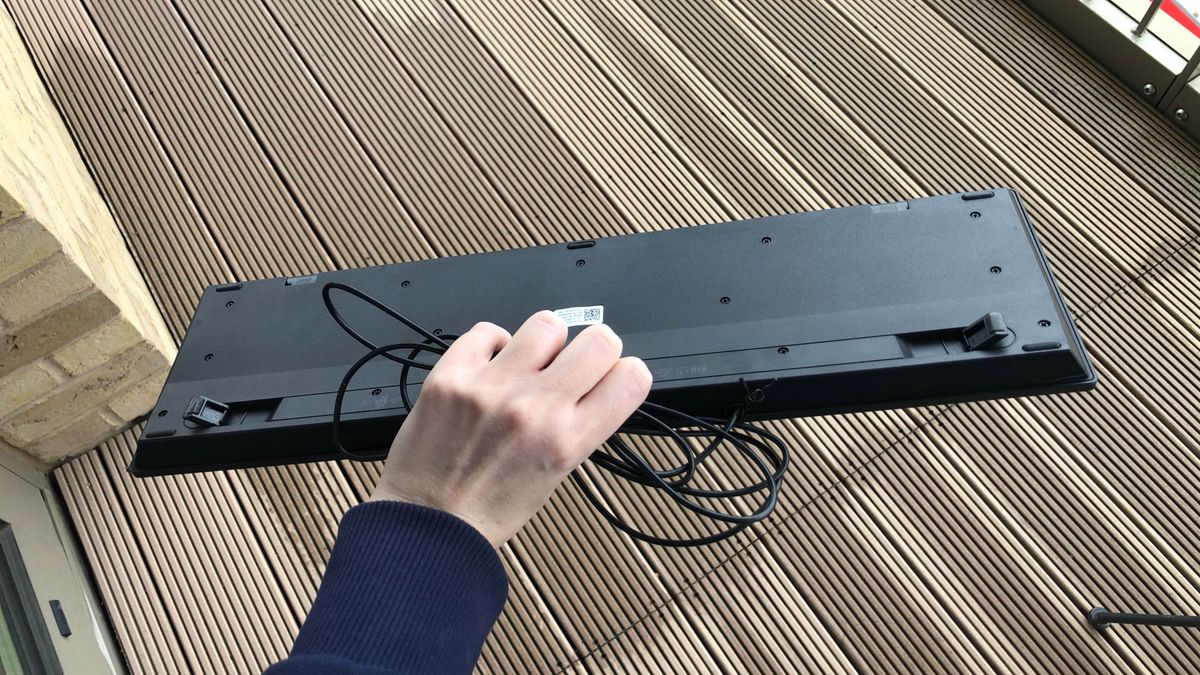 How to clean a keyboard in less than 5 minutes | Tom's Guide