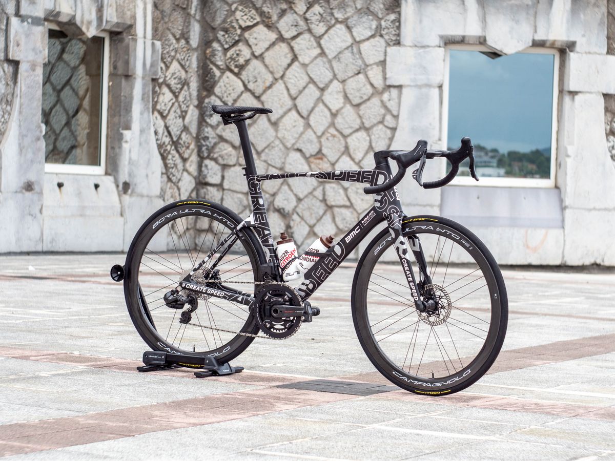 A closer look at BMC's wild new 'Red Bull' aero bike: Ben O'Connor's Tour de France bike ...