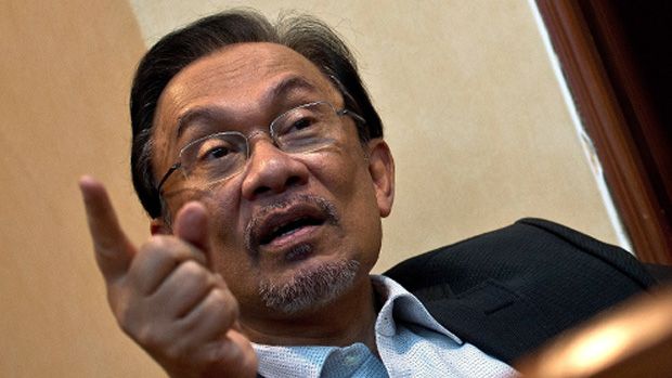 Anwar Ibrahim given five-year prison sentence for sodomy | The Week