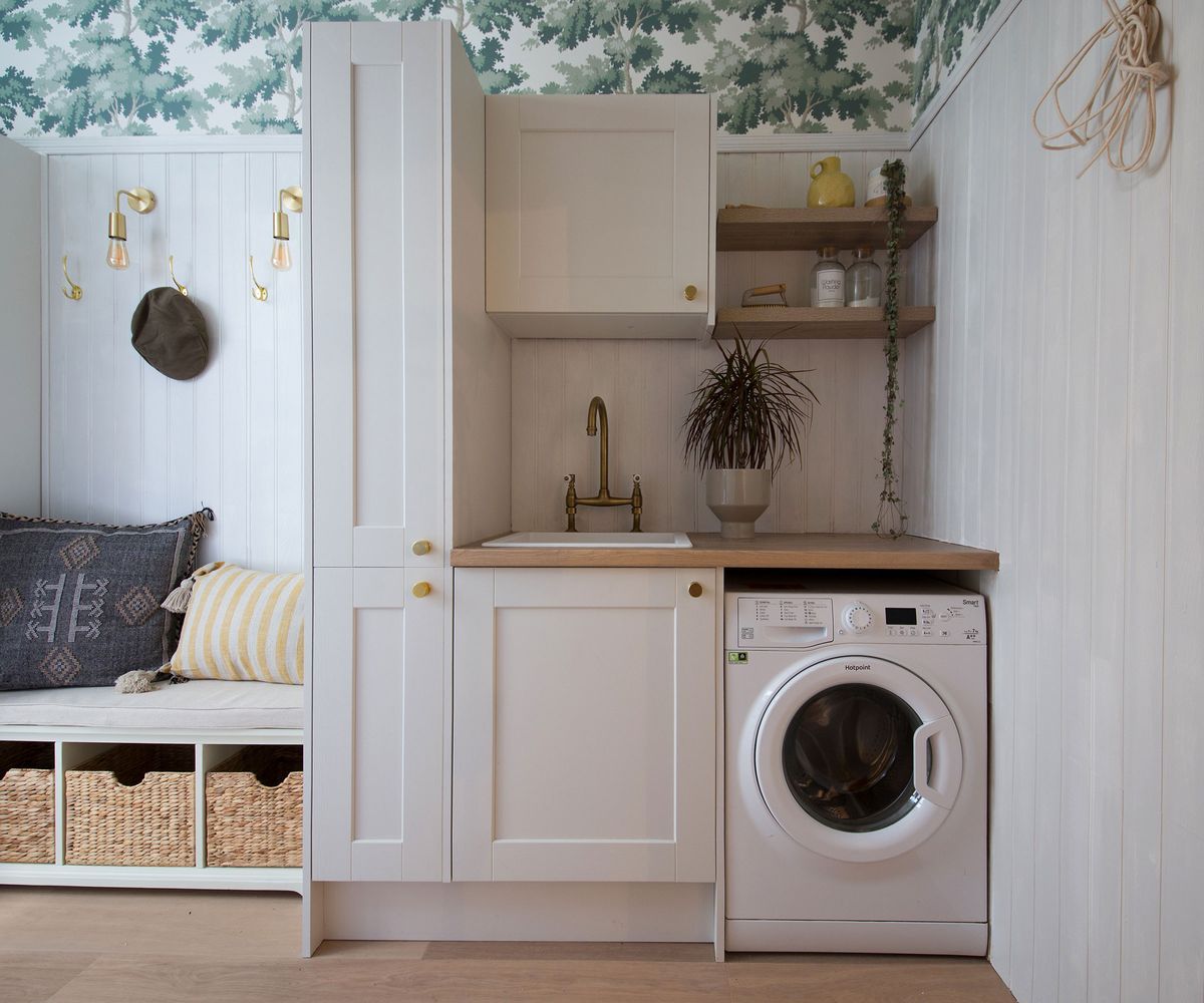 Laundry room lighting that combines practicality with style | Homebuilding