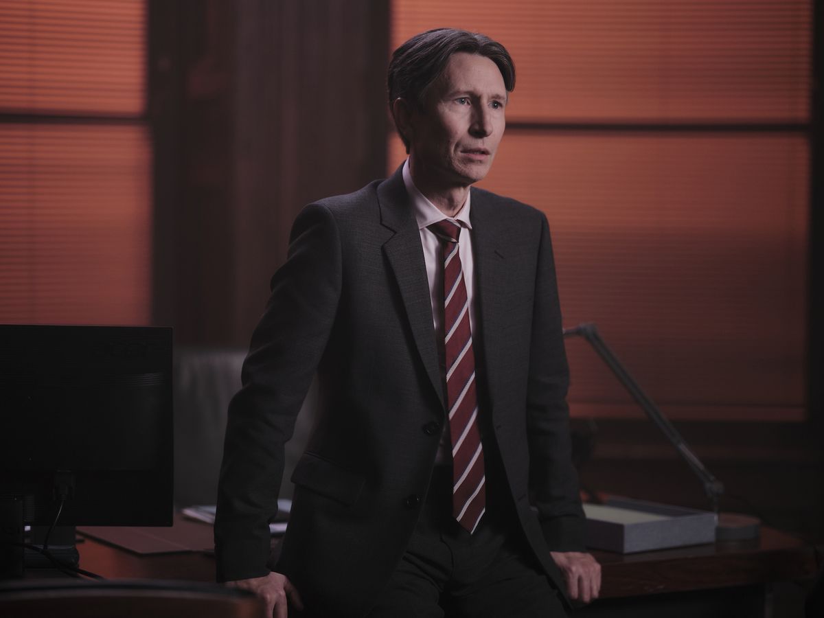 Red Eye episode 2 recap: Who killed Steven Hurst? | What to Watch