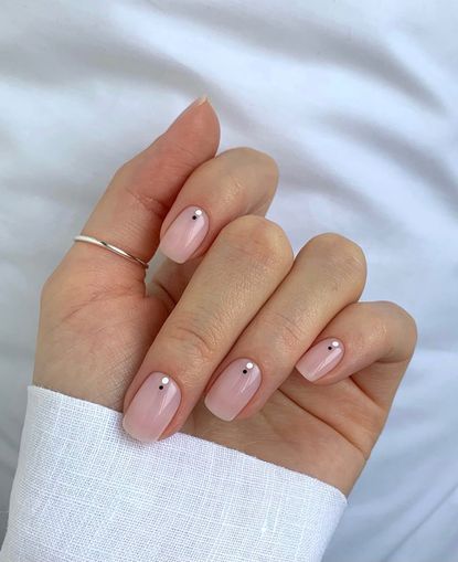 Hands down, these are 11 of the best clear nail designs for a ...