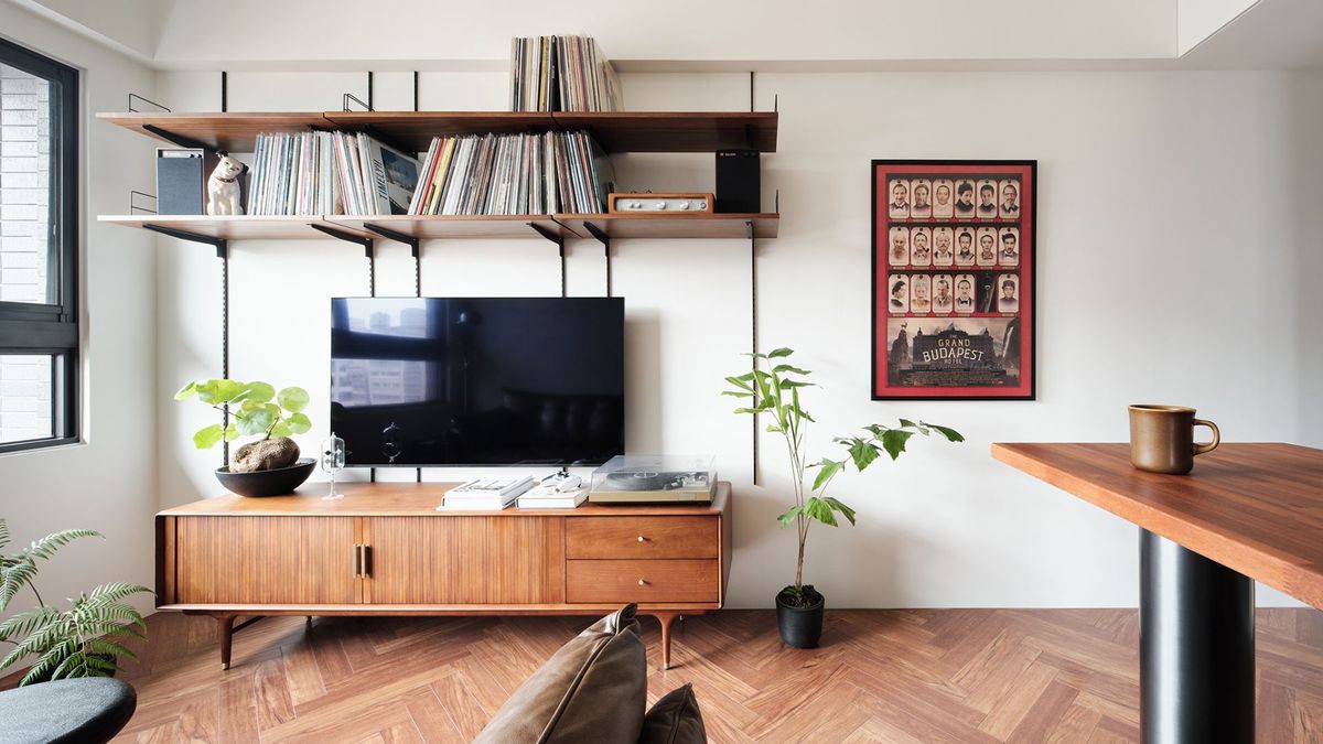 How to Organize Your Vinyl Collection, According to Record Experts ...