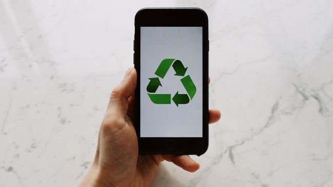 8 ways to repurpose your old Android or iPhone | TechRadar