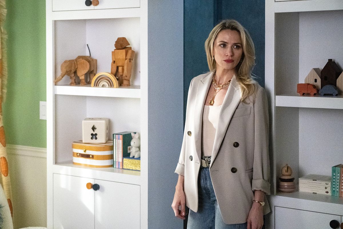 First Looks At FBI's Crossover With Most Wanted Reunite Scola And Nina ...