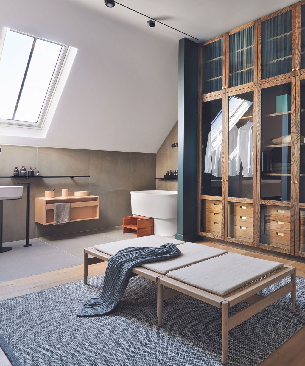 Bathroom dressing rooms: 10 ideas for a multi-purpose space | Homes and ...