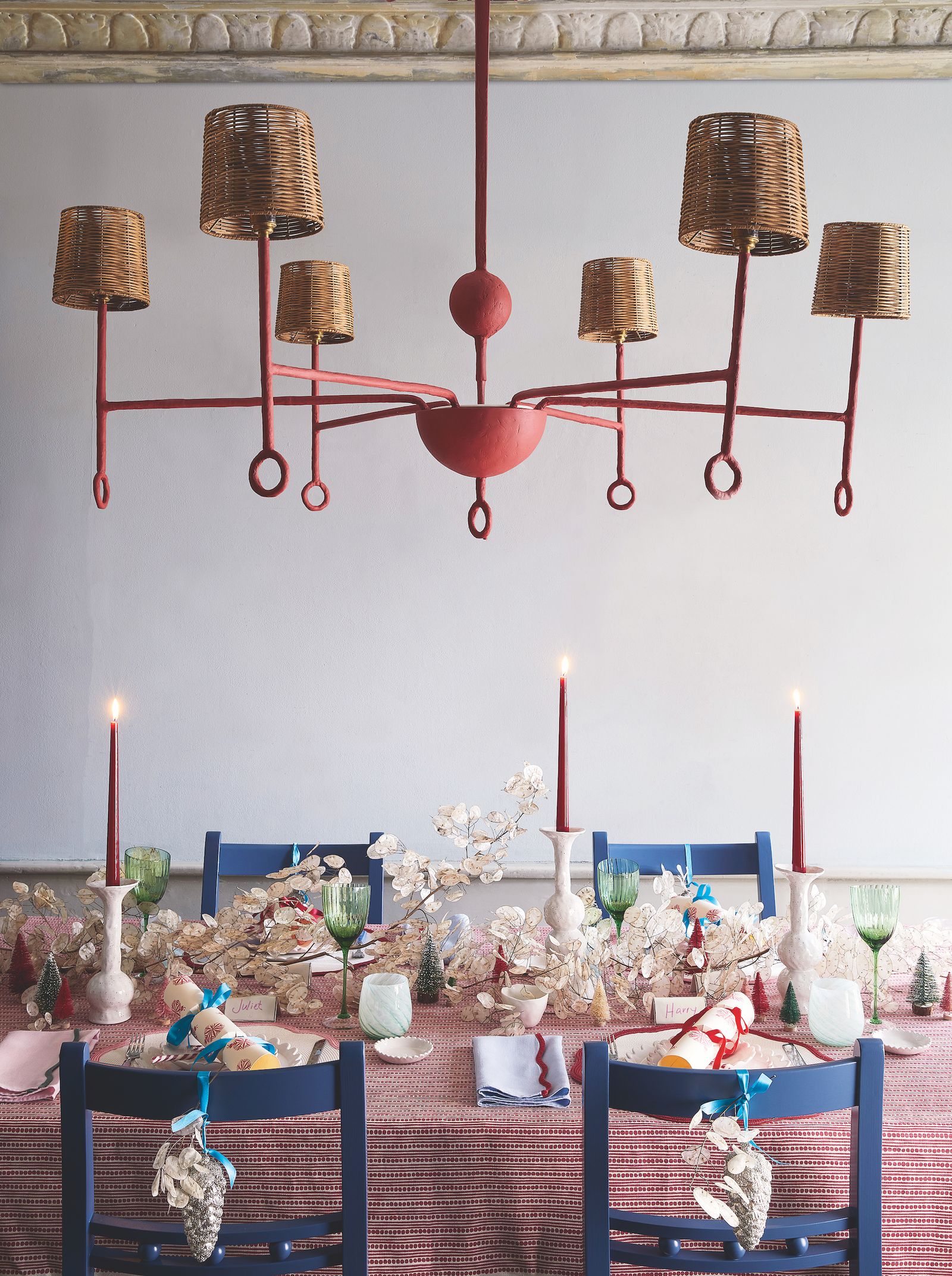Christmas table garland ideas: 18 looks to set the scene | Homes and ...